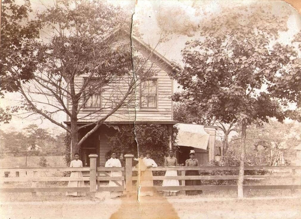 MARY E. BELL HOUSE | William G. Pomeroy Foundation